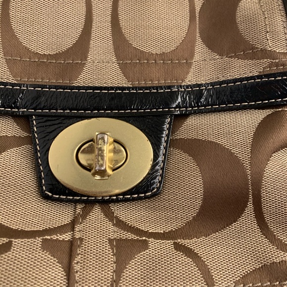 Coach | Bags | Coach Hampton Turnlock Purse J77f15689 | Poshmark